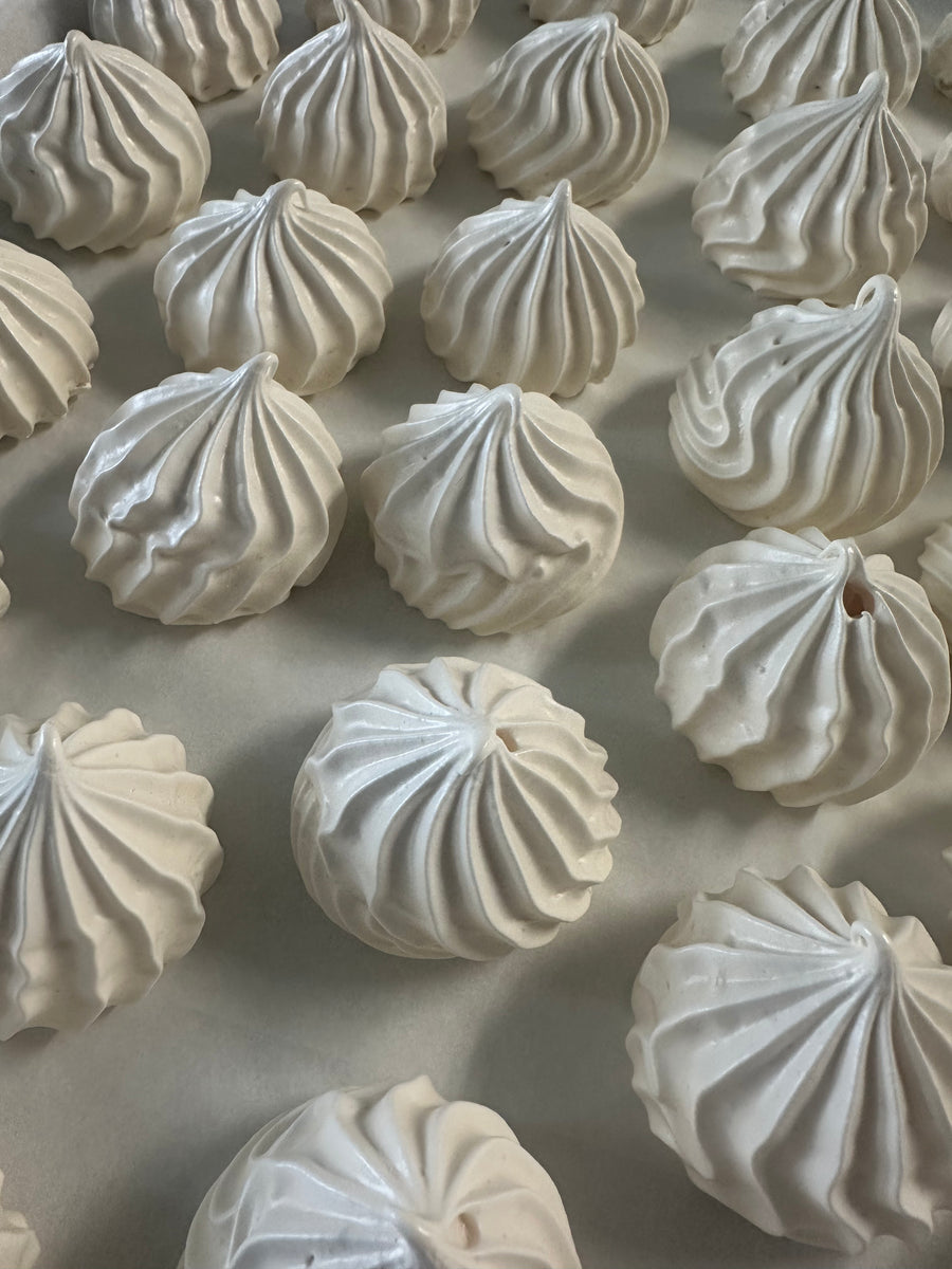 Meringue Kisses – Nechamit's Treats